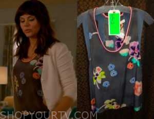 White Collar: Season 5 Episode 8 Elizabeth’s Floral Print Top | Shop ...