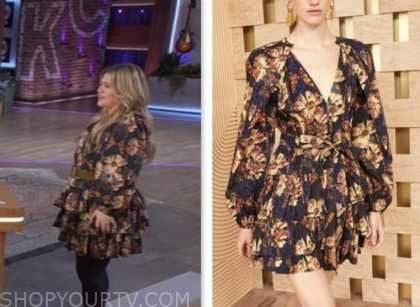 The Kelly Clarkson Show: May 2023 Kelly Clarkson's Navy Blue and Yellow ...