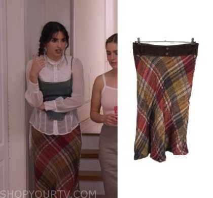 Bump Season 4 Clothes, Style, Outfits, Fashion, Looks | Shop Your TV