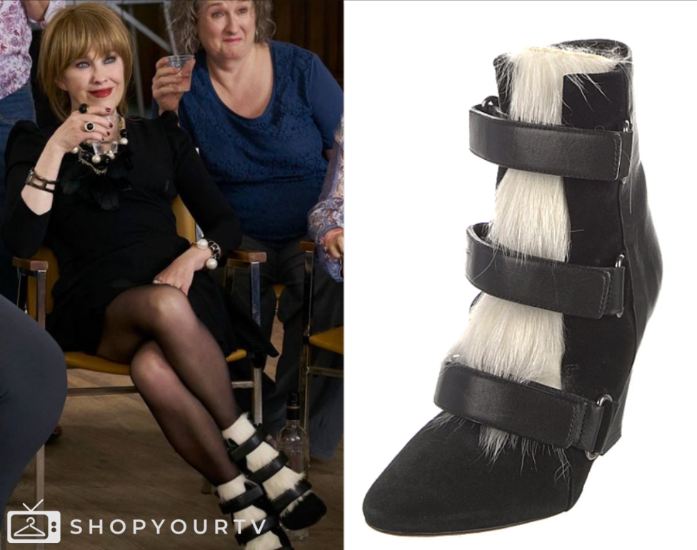 Moira Rose Clothes, Style, Outfits, Fashion, Looks | Shop Your TV