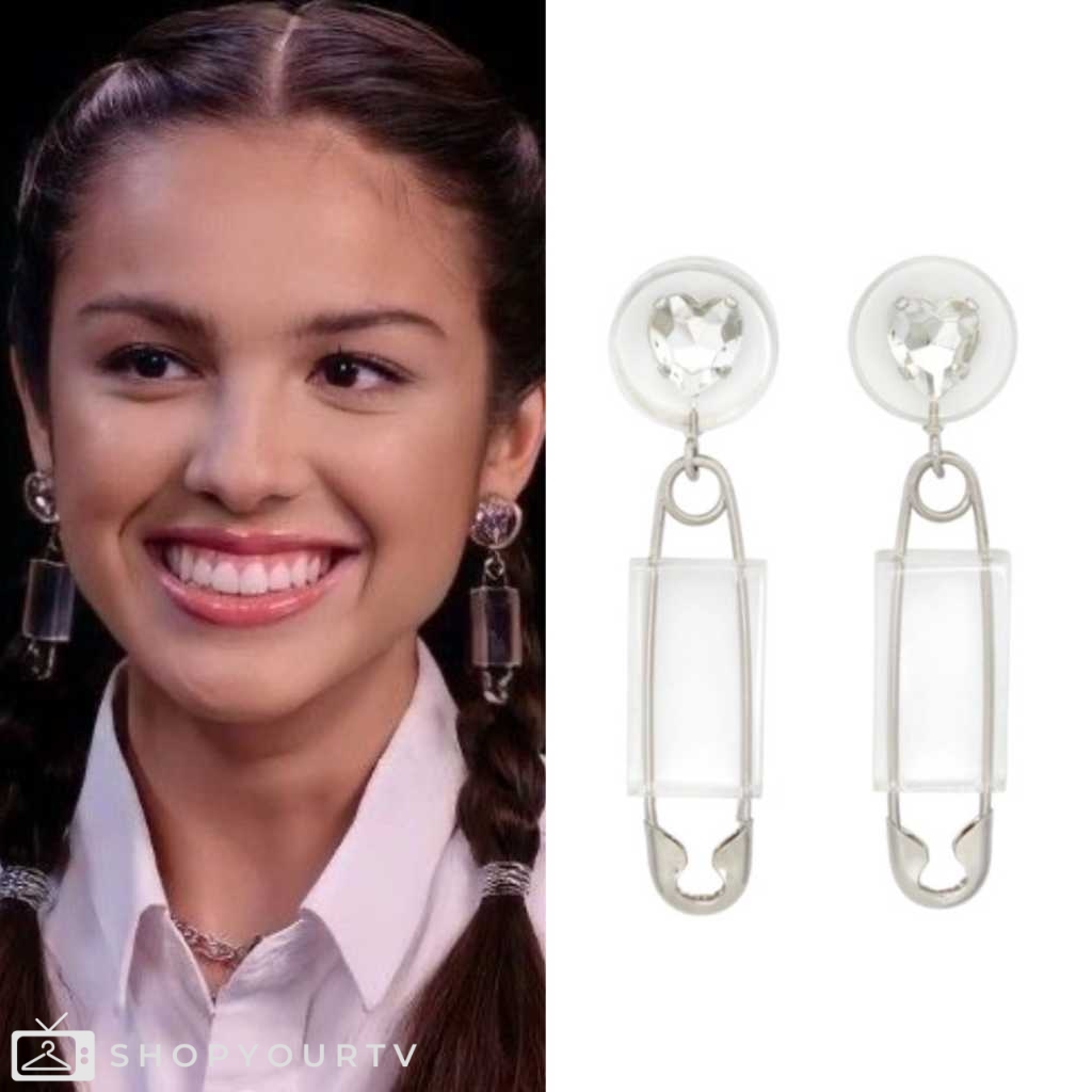 Hot Ones: Season 15 Episode 6 Olivia Rodrigo’s Safety Pin Earrings ...