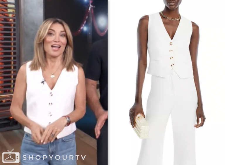 Access Daily: January 2023 Kit Hoover's Tweed Mini Skirt | Shop Your TV