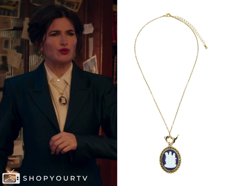 Agatha All Along (Disney+) Clothes, Style, Outfits, Fashion, Looks ...