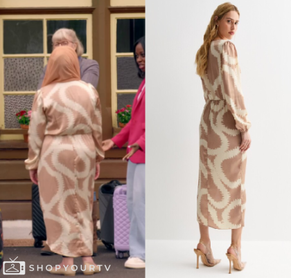 The Traitors (BBC) Clothes, Style, Outfits | Shop Your TV