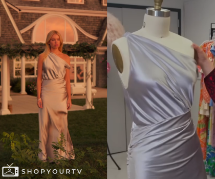 Sirens (Netflix) Clothes, Style, Outfits, Fashion, Looks | Shop Your TV