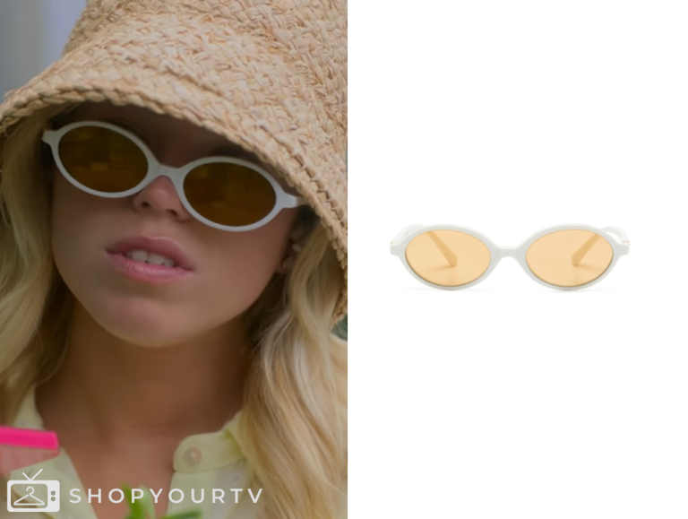 Sirens (Netflix) Clothes, Style, Outfits, Fashion, Looks | Shop Your TV