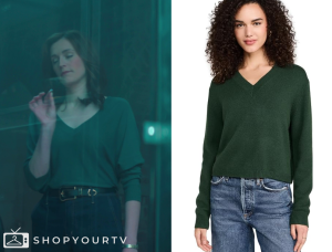 You (Netflix) Fashion, Clothes, Style and Wardrobe worn on TV Shows ...