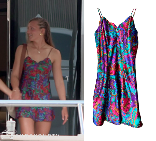 Below Deck Down Under: Season 3 Episode 14 Adair's Printed Mini Dress ...