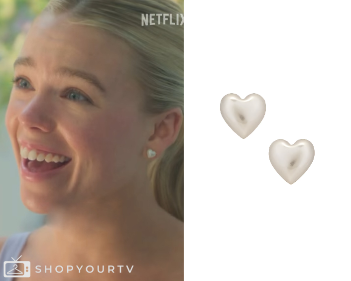 Sirens: Season 1 Episode 3 Devon's Flamingo Head Piece | Shop Your TV