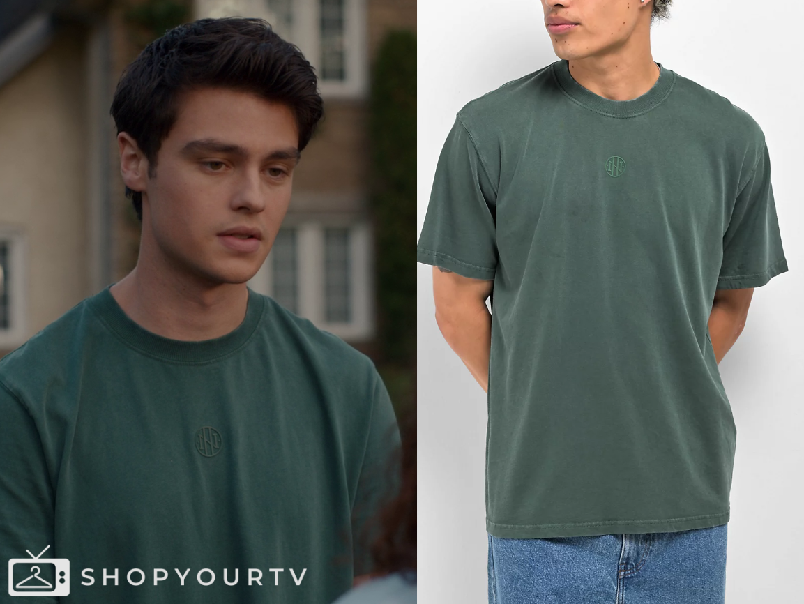 Ginny and Georgia: Season 3 Episode 10 Marcus' Short Sleeve T-Shirt ...
