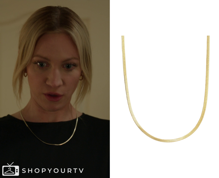 The Hunting Wives: Season 1 Episode 1 Sophie's Gold Mini Necklace | Shop Your TV